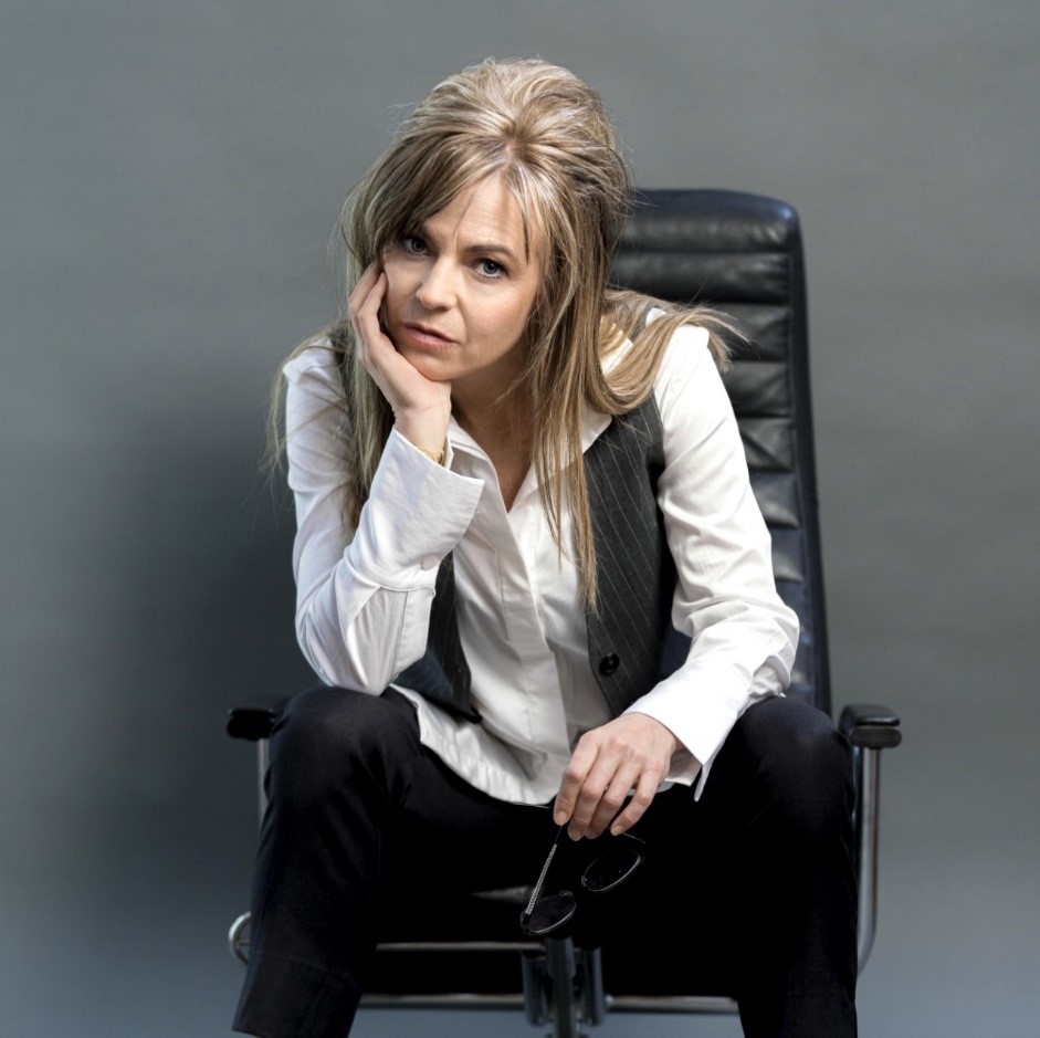 Mira Bartov new artistic director at Oscarsborg Opera - Stellis Polaris